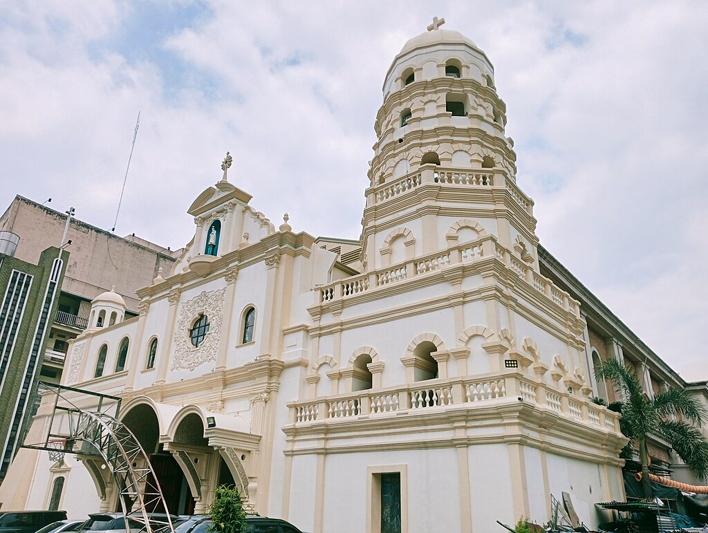Archdiocesan Shrine of the Blessed Sacrament (Santa Cruz Church ...